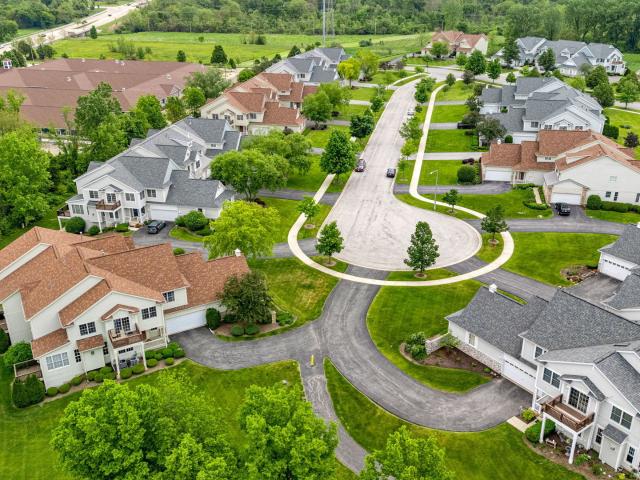 8674 Saddlebred Court