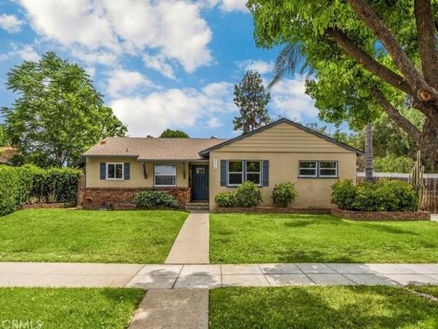 8674 Sands Ave, Riverside, CA 92504
