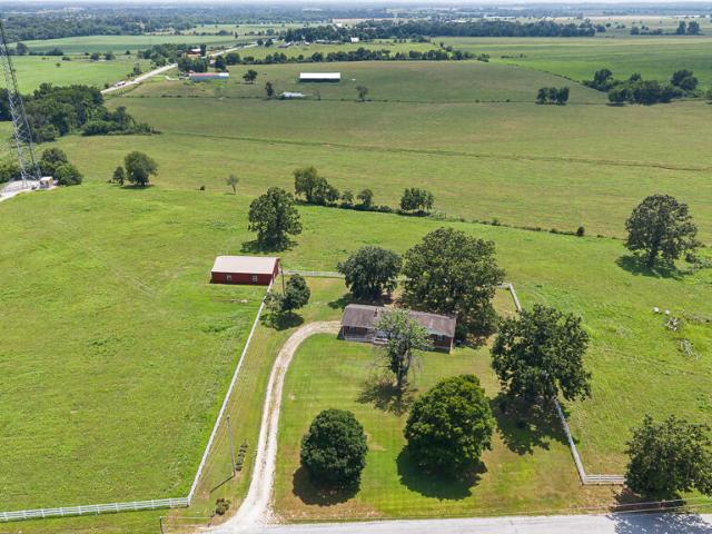 8675 Farm Road 2195