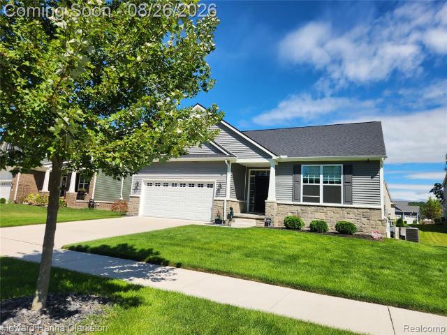 8676 Sawgrass Lane