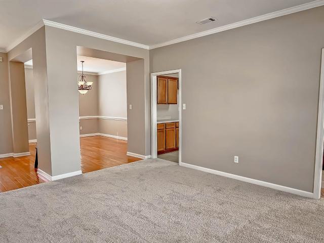 8678 ashbury oak dr