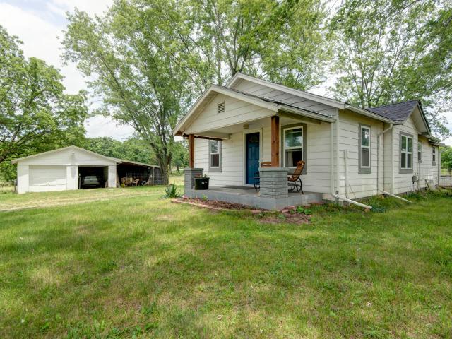 8670 N Farm Road 173