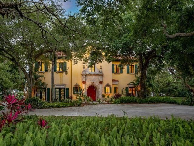 8670 S Tropical Trail, Merritt Island, US, FL