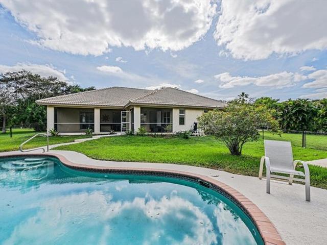 8671 th Pl N, Palm Beach Gardens, FL 33418