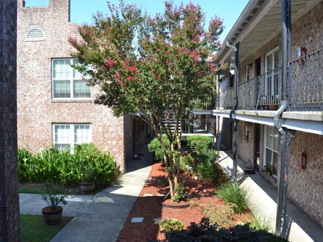 867 Colony Dr Unit F117, Charleston, SC 29407