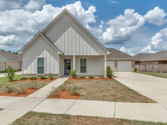 867 Long Leaf Cir, Brandon, MS 39042