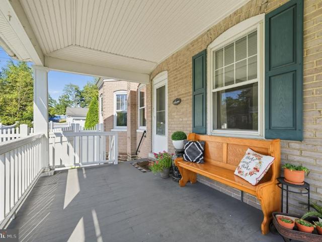 867 Main Street