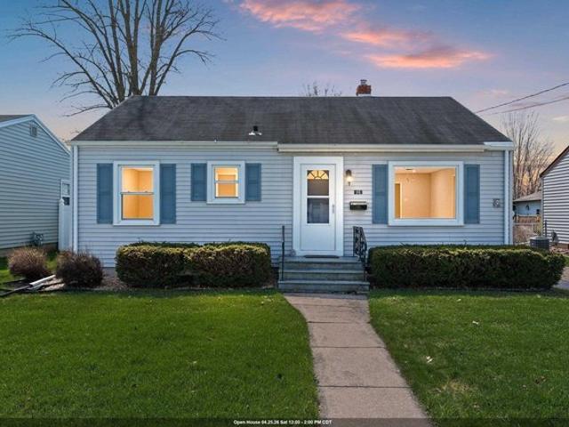 867 Marquette St, Menasha, WI 54952