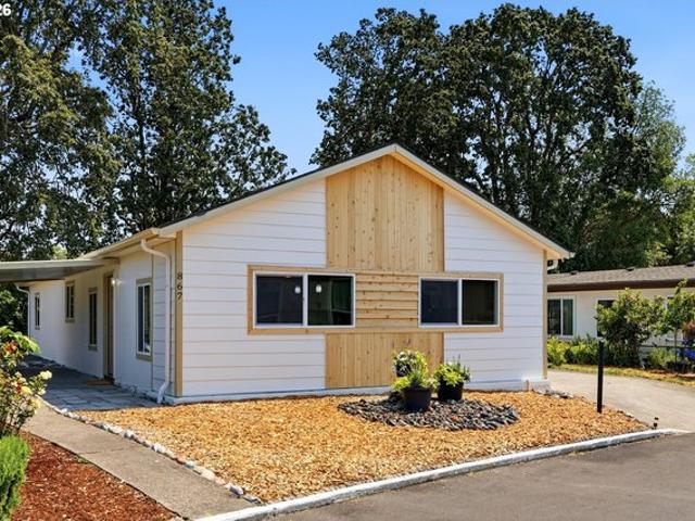 867 SW Liberty Bell Dr, Beaverton, OR 97006