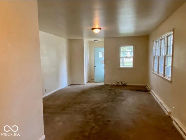 867 W Seventh Street W