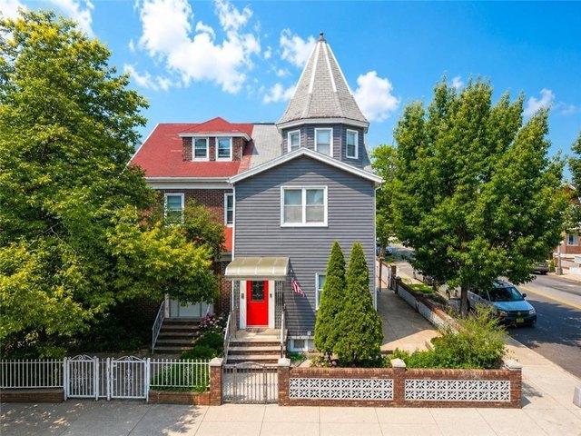 8686 Bay 16th St, Brooklyn, NY 11214