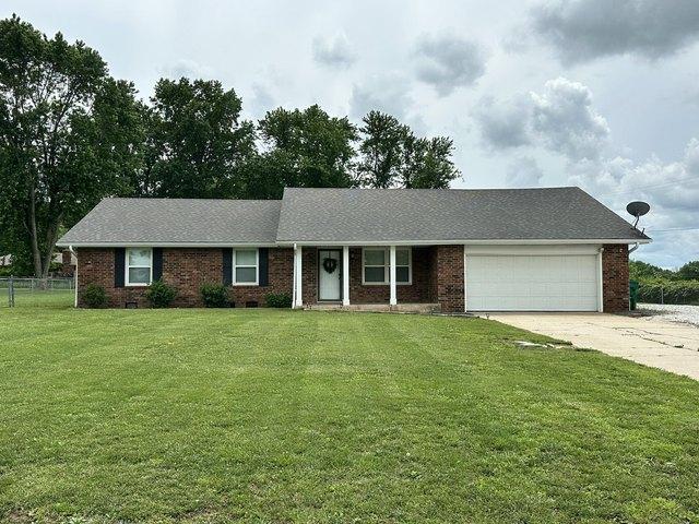 8686 Fairway St, Willard, MO 65781