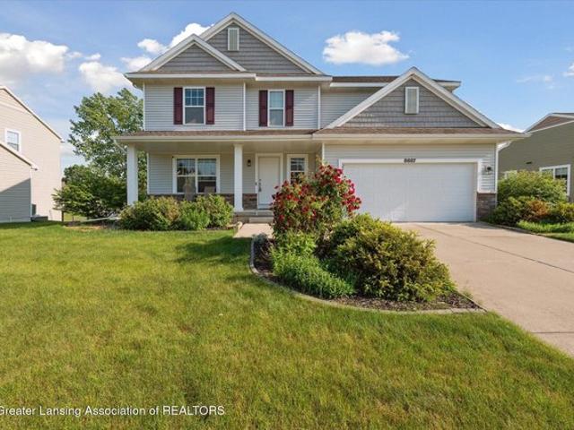 8687 Yellowstone Ln, Lansing, MI 48917