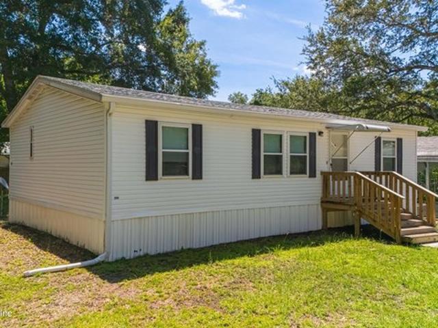 8689 Alexa Ln, Jacksonville, FL 32220