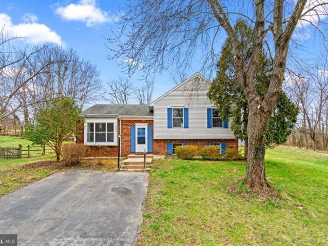 8683 Bali Rd, Ellicott City, MD 21043