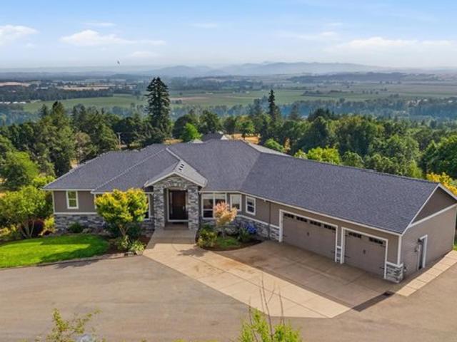 8683 Drury Ln S, Salem, OR 97306