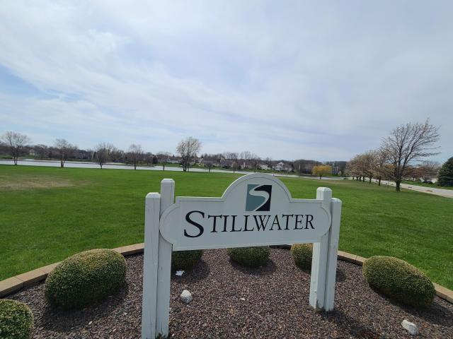868 Clearwater Cove W