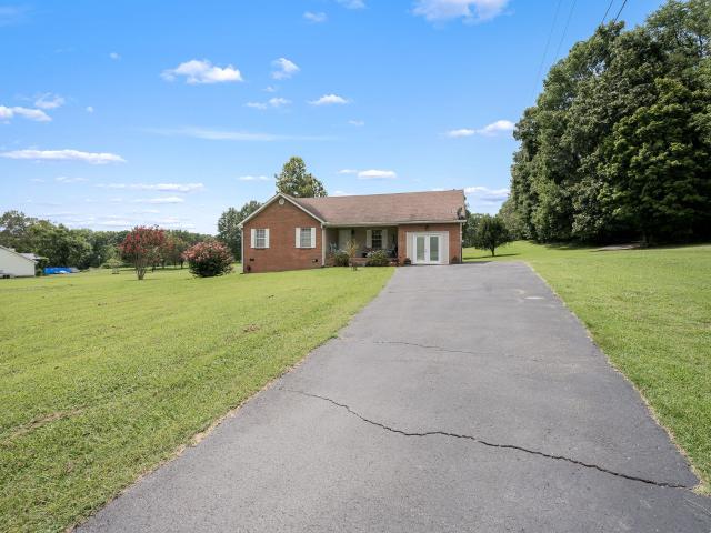 868 Bates Rd