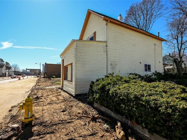 868 N Main Street