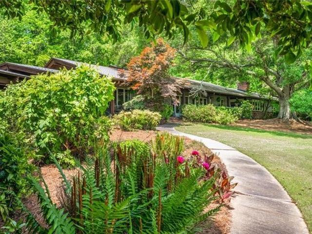 868 Powder Springs St, Marietta, GA 30064