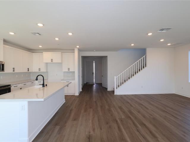 868 Railway Ln, Redlands, CA 92374 | MLS #IV26049