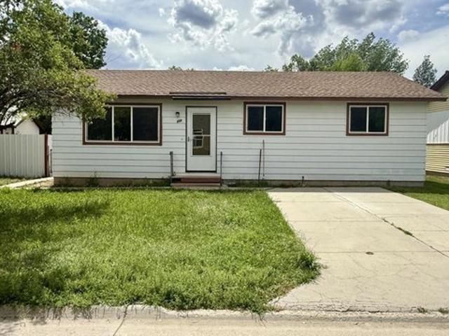 868 Washington St, Craig, CO 81625