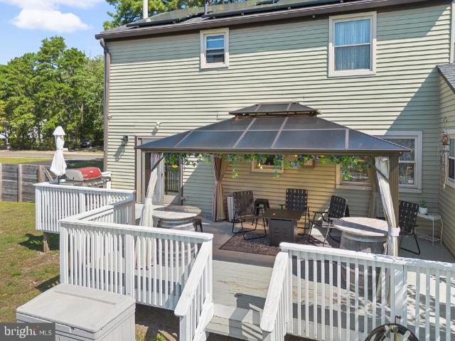 868 Willow Way