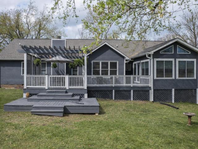 868 Tom Osborne Rd