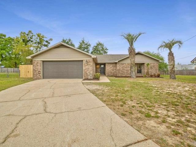868 Valley Ridge Cir, Pensacola, FL 32514