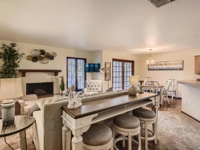8694 Villa La Jolla Dr, Unit 1, La Jolla, CA 92037 | MLS #260008 | Compass