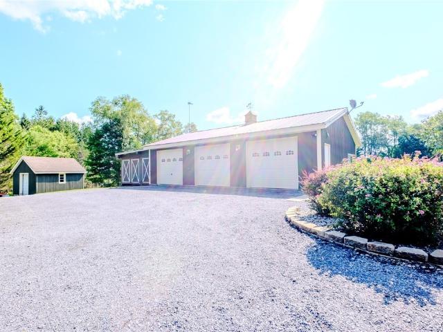 8696 Jackson Hill Road