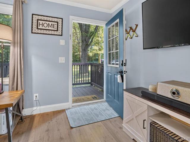 8696 Sargent Road