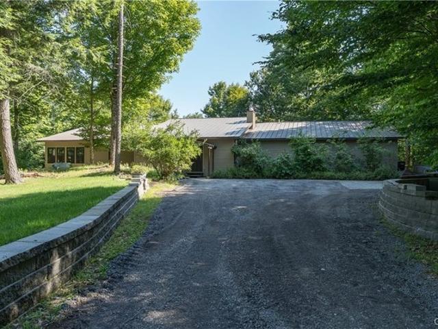 8697 Soft Maple Estate Rd, Croghan, NY 13327
