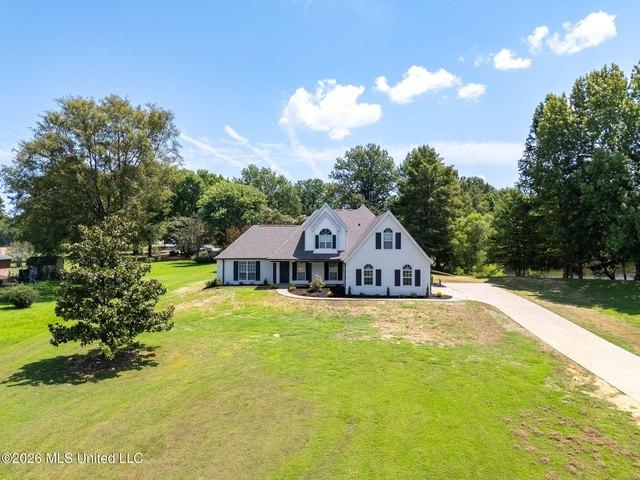 8690 Hunters Run Dr, Olive Branch, MS 38654
