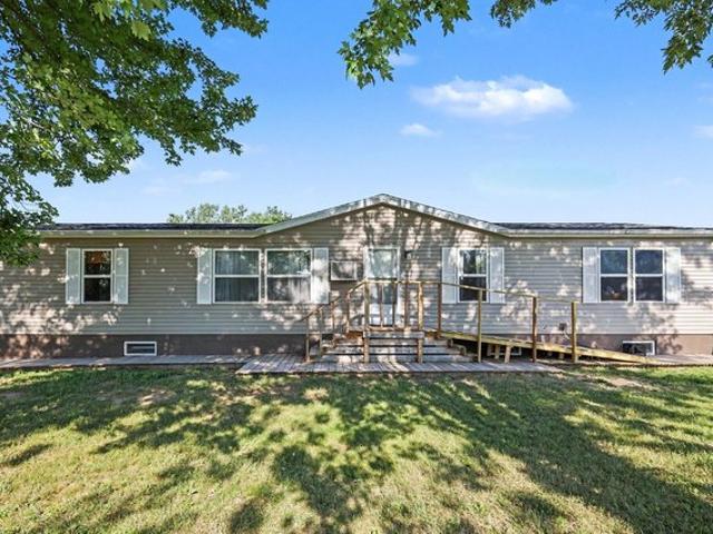 8691 S Elm Ave, Newaygo, MI 49337
