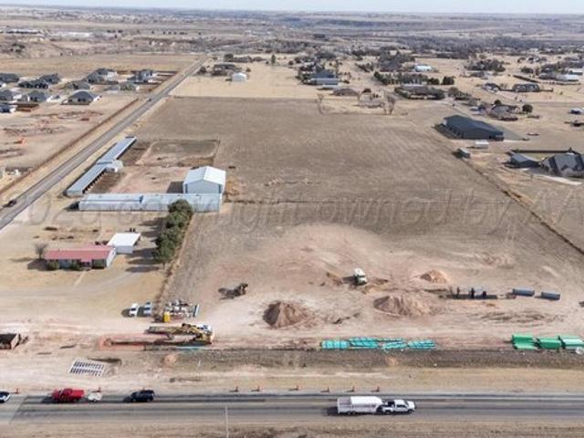 8691 W Country Club Rd, Canyon, TX 79015