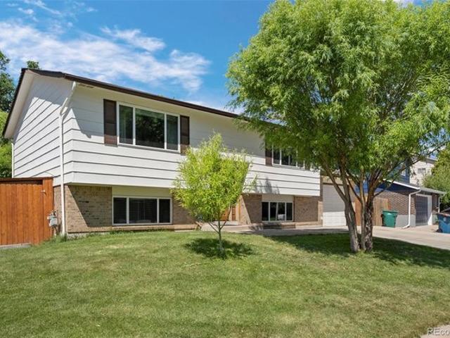 8692 W Fair Dr, Littleton, CO 80123