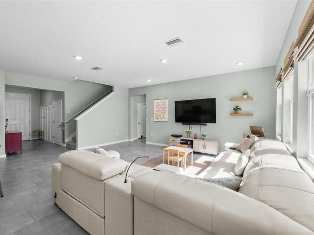 8693 Bower Bass Cir, Wesley Chapel, FL 33545 | MLS #TB8498