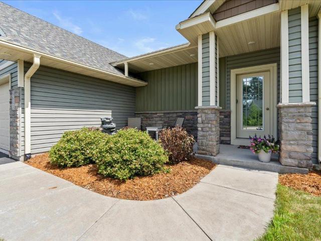 8693 Sugarberry Creek