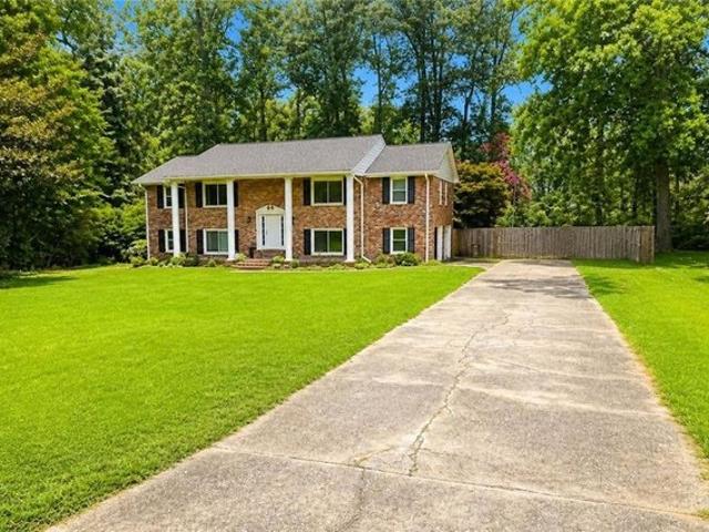 869 April Dr SW, Conyers, GA 30094