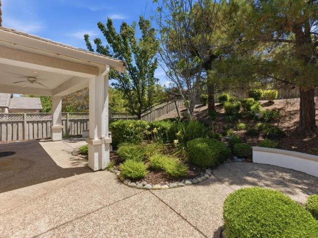 869 Greenridge Ct, Lincoln, CA 95648 | MLS #226083