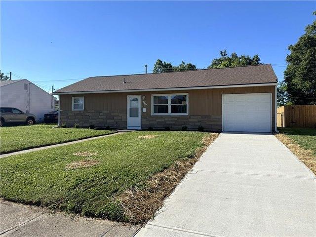 869 Foley Dr, Vandalia, OH 45377