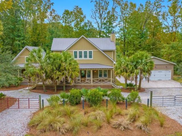 869 Sonny Boy Ln, Johns Island, SC 29455