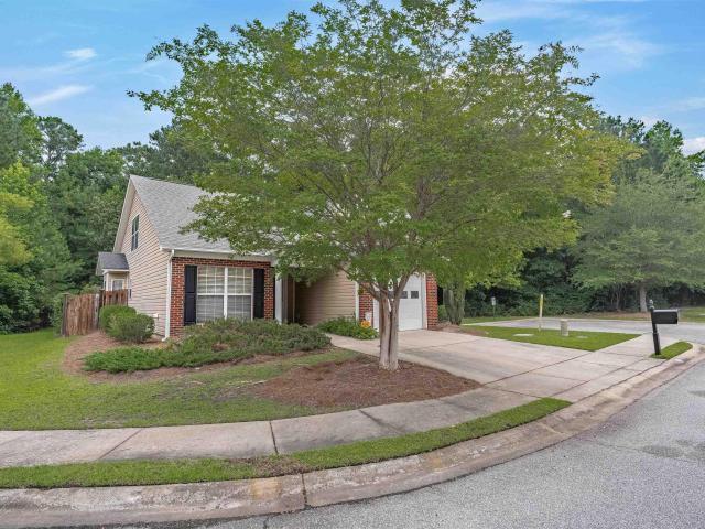 869 Sandmyrtle Circle