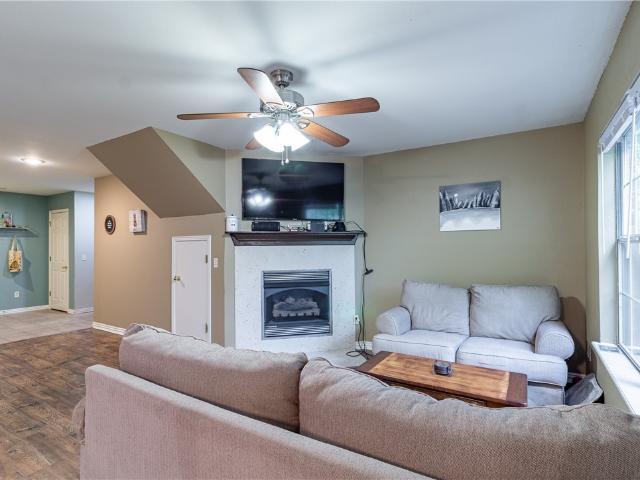 869 Peachtree Drive