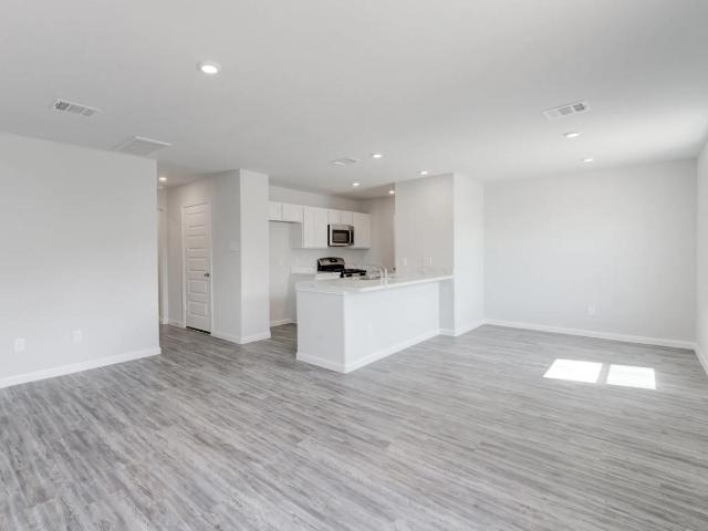 869 Road 590114