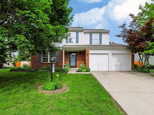 869 Waveland Ln, Greenwood, IN 46143