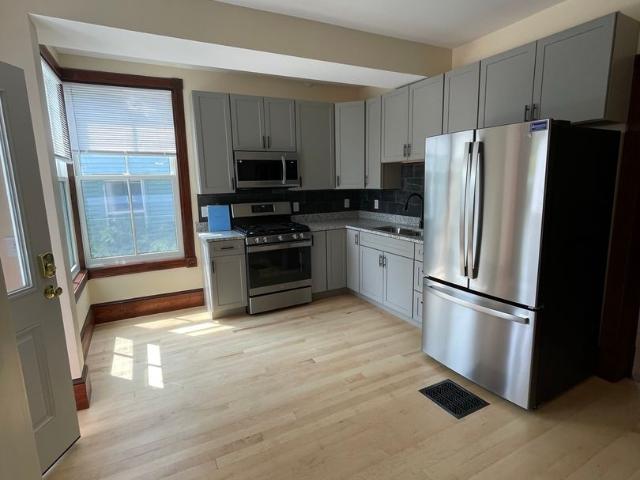 86 88 North Winooski Ave