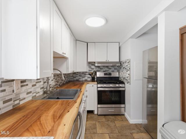86 14th Street