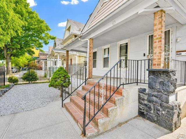 86 16 th Street